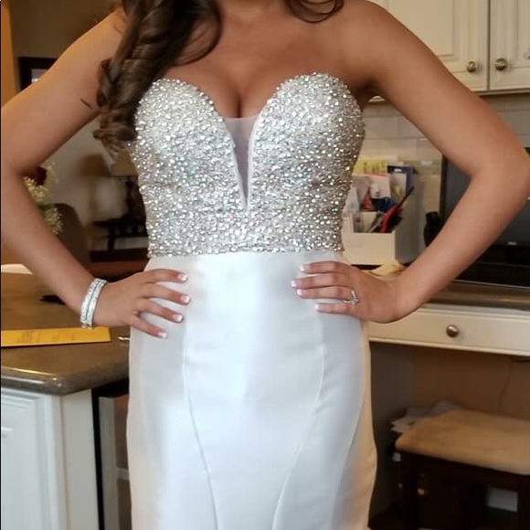 Tiffany Designs | Dresses | Tiffany 6217 Prom Mermaid White Sparkle ...